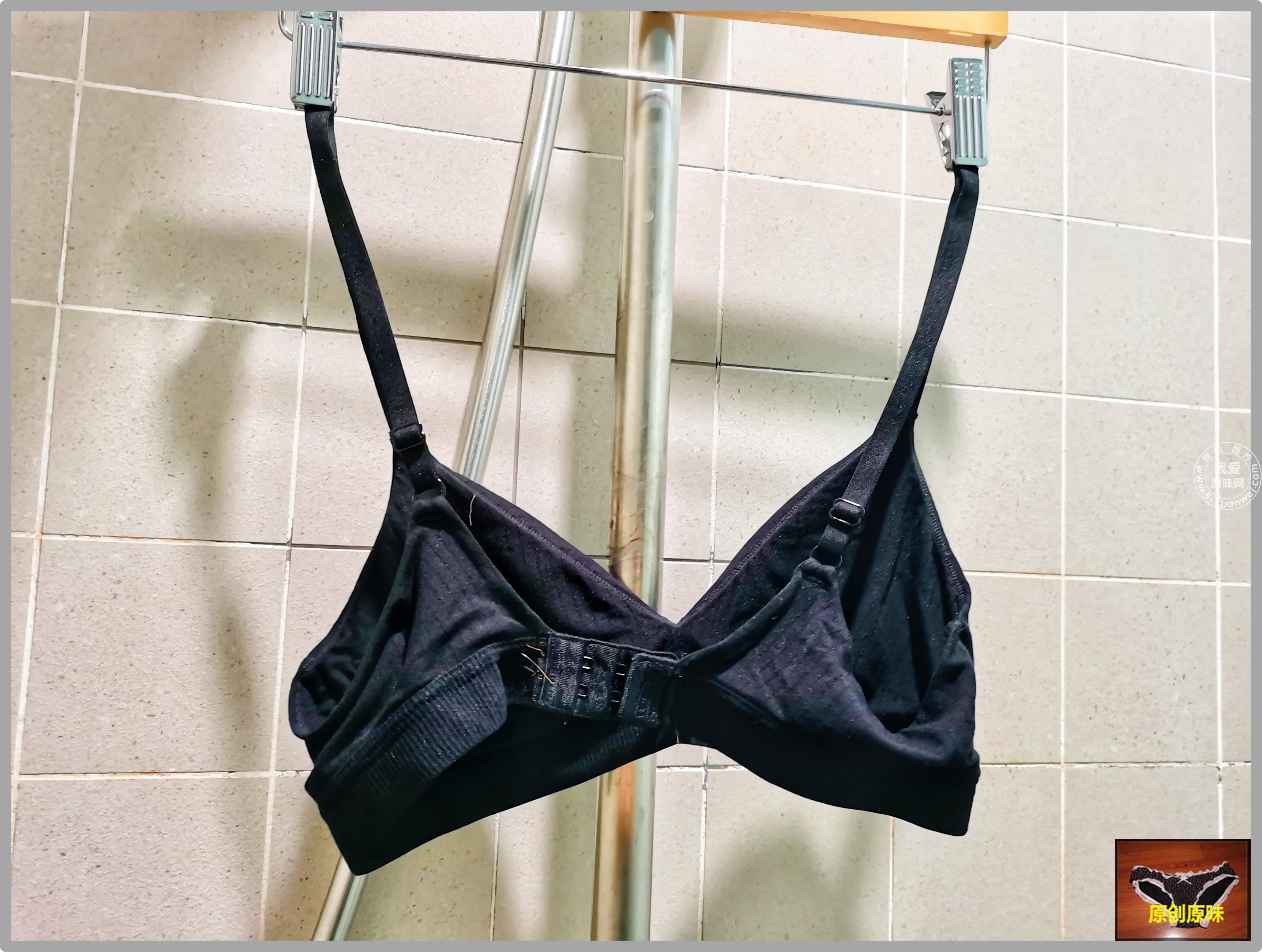 (原创)女生宿舍垃圾房系列-黑薄文胸+粘着卫生巾NN(32P) - 原味罩罩 - 原味秀